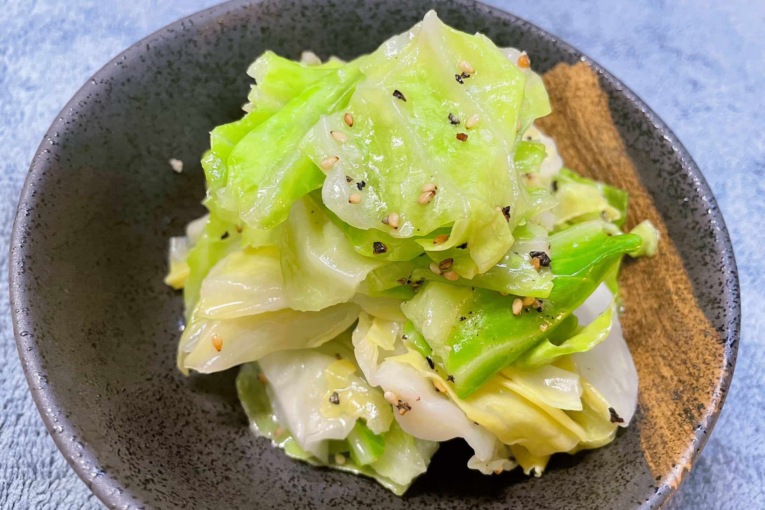 20秒茹でたキャベツに“このタレ”かけたら… 無限ループの「激ウマ副菜」が完成 – Page 2 – Sirabee