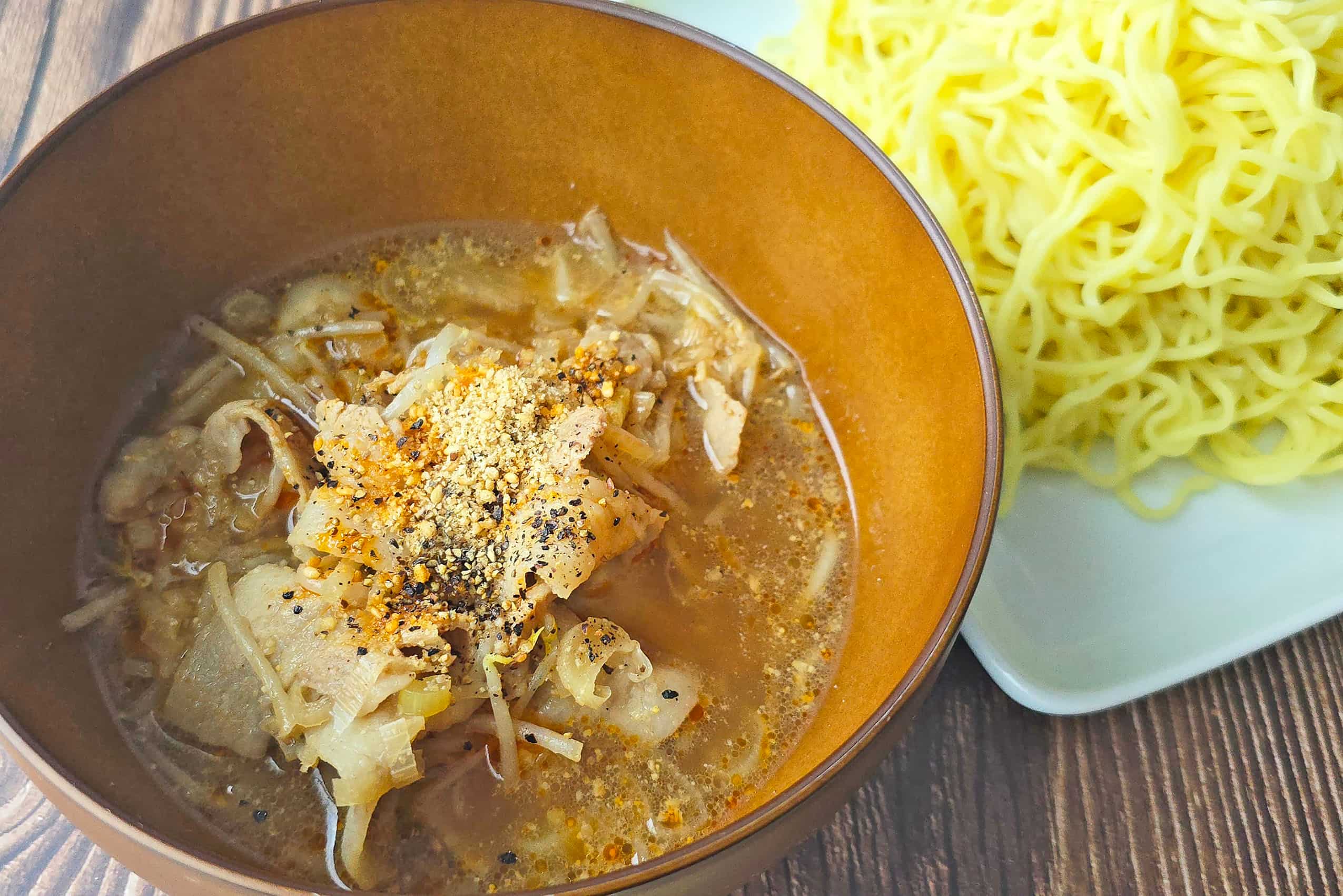 これは完全に“店の味” コウケンテツ氏の「豚もやしつけ麺」がウマすぎる – Page 2 – Sirabee