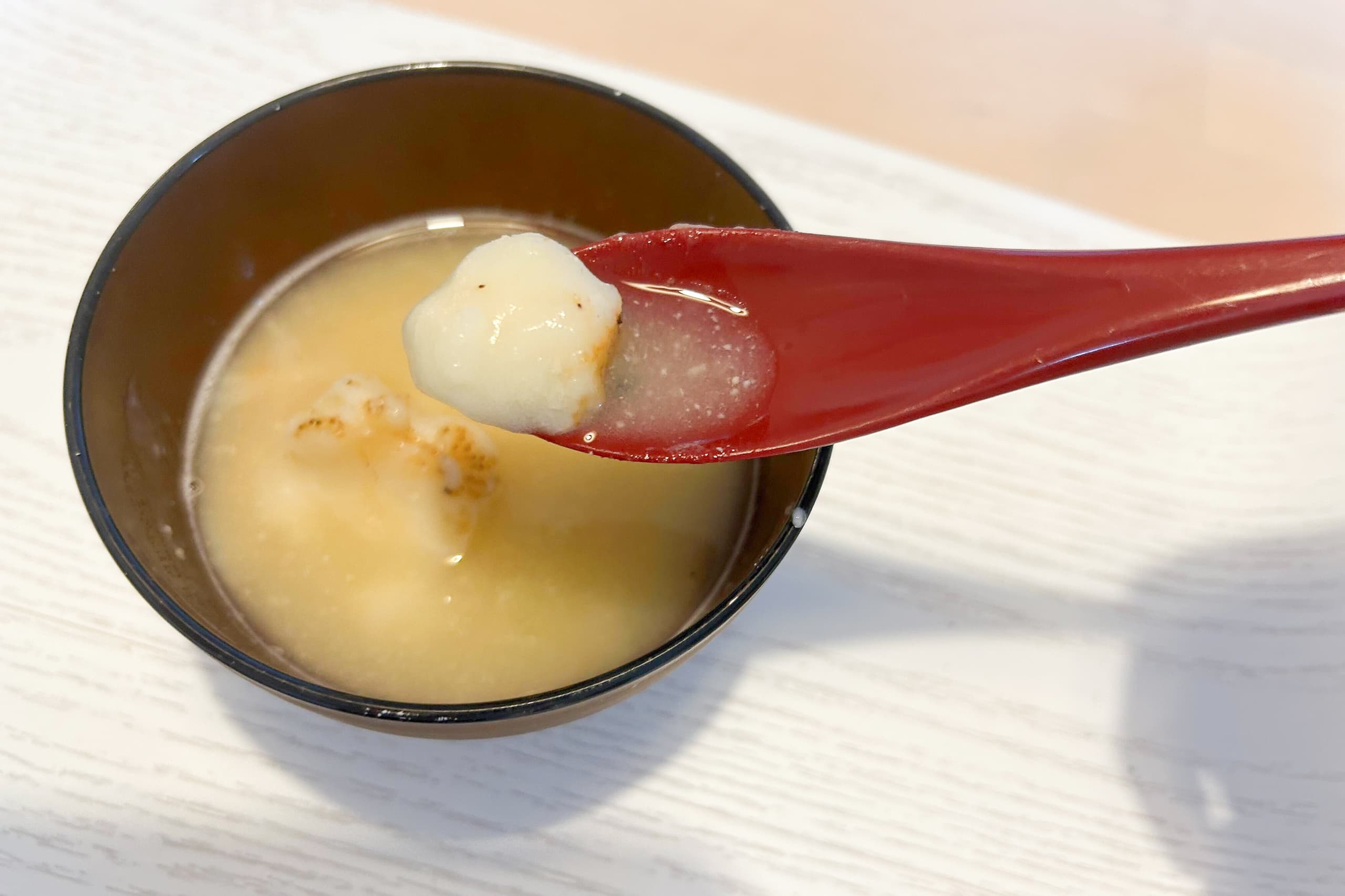 うわ、おいしい！ 『あさイチ』の数秒で作れる「じゃがいもの味噌汁」が天才すぎた… – Sirabee