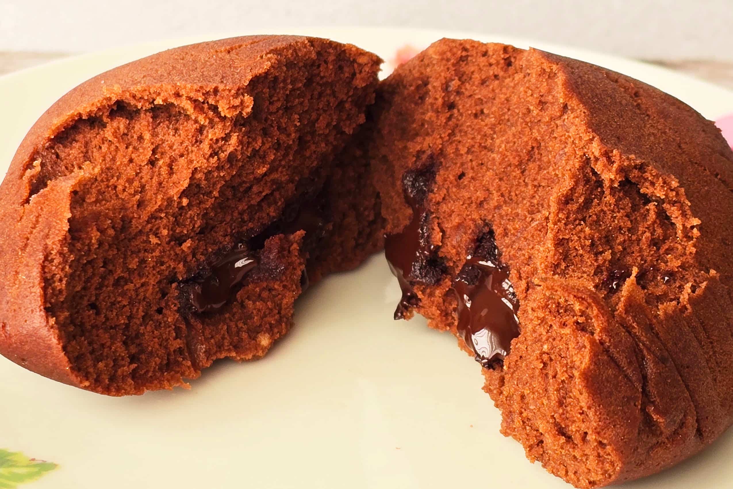 罪悪感なく食べられる「ふわもちチョコまん」 材料を混ぜてレンチン2分で完成 – Page 2 – Sirabee